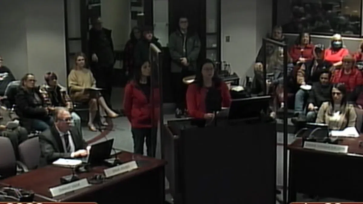 Lewisville residents express concerns about AIM Scrapyard in Moncton ...