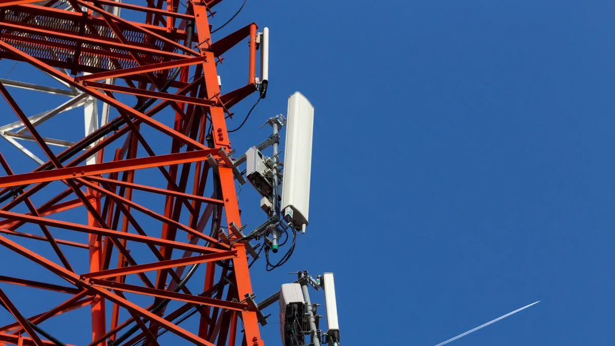 N.S. investing in 27 new cell towers for unserved areas | 101.5 The Hawk
