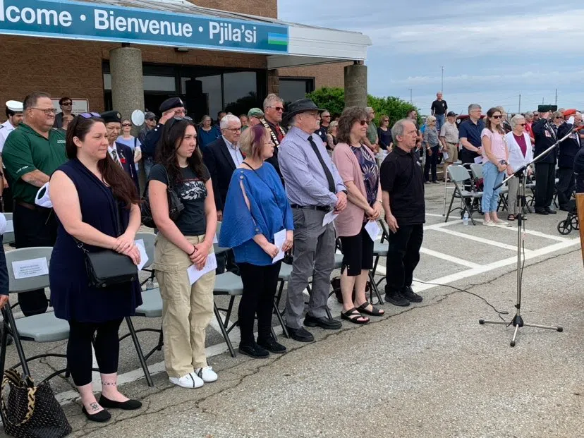 Service for WWII pilot Jim McRae held at Yarmouth Airport | Y95.5