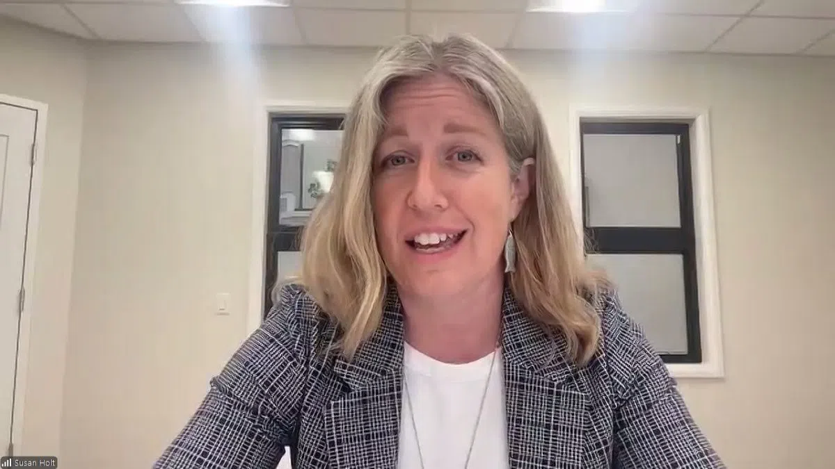 Susan Holt sworn in as first female premier of New Brunswick | CKBW