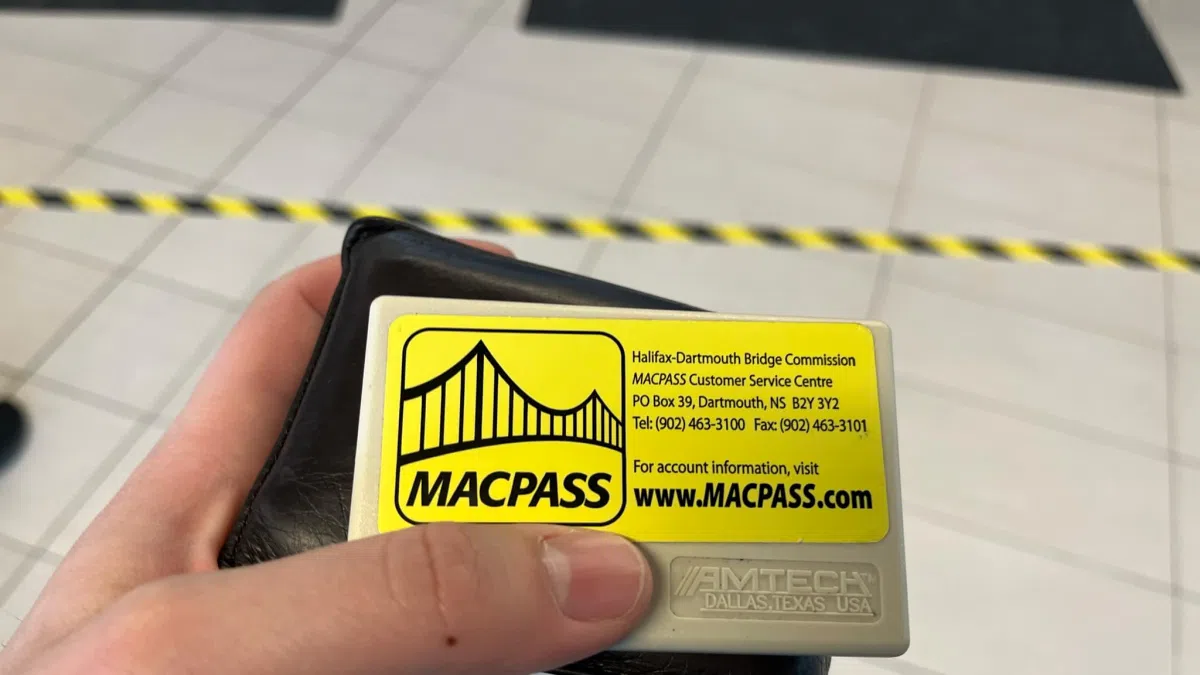 Hard-shell MACPASS lives on with talks about eliminating tolls ongoing | Surge 105
