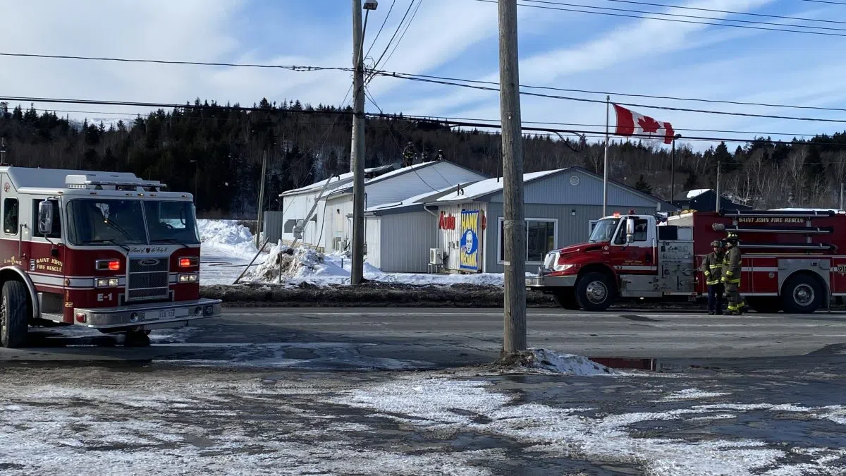 UPDATE: 2 firefighters hurt while battling Saint John fire | 97.3 The Wave