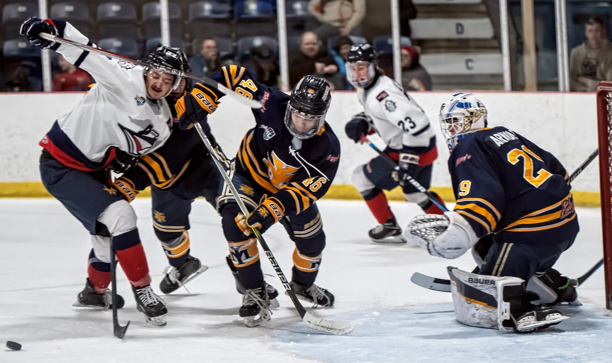 Mariners training camp opens with goal of 2026 playoff return | Y95.5