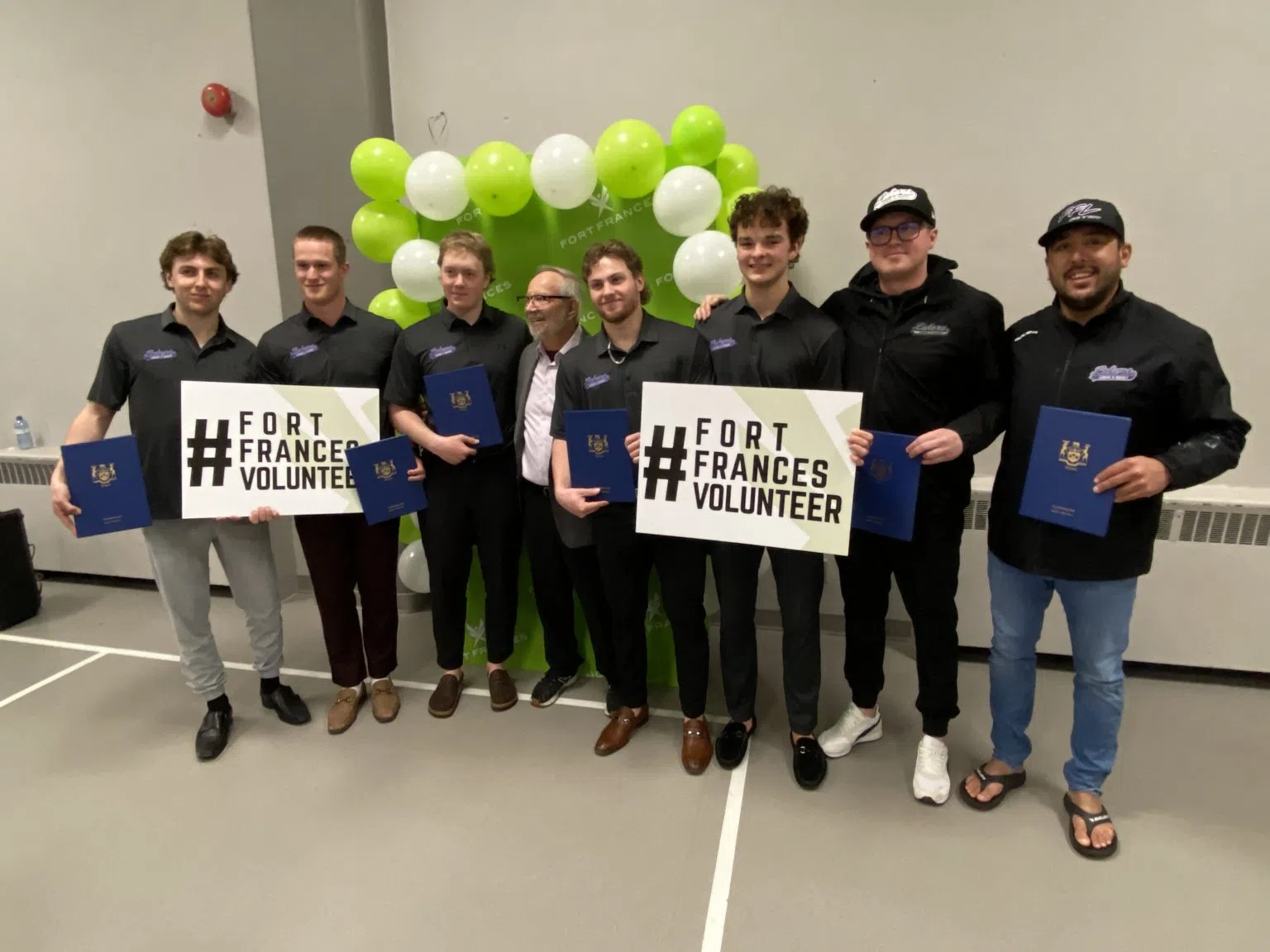 Educator/Lakers win Fort Frances citizenship awards - Acadia Broadcasting