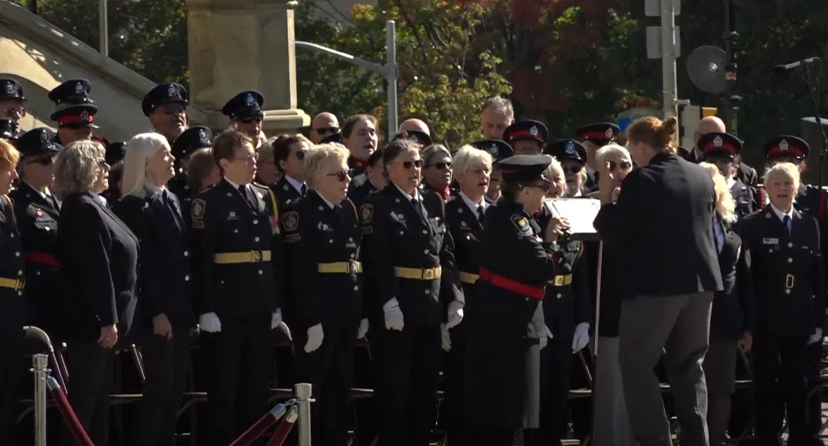 Ottawa honours fallen police officers with annual ceremony | 98.1 ...