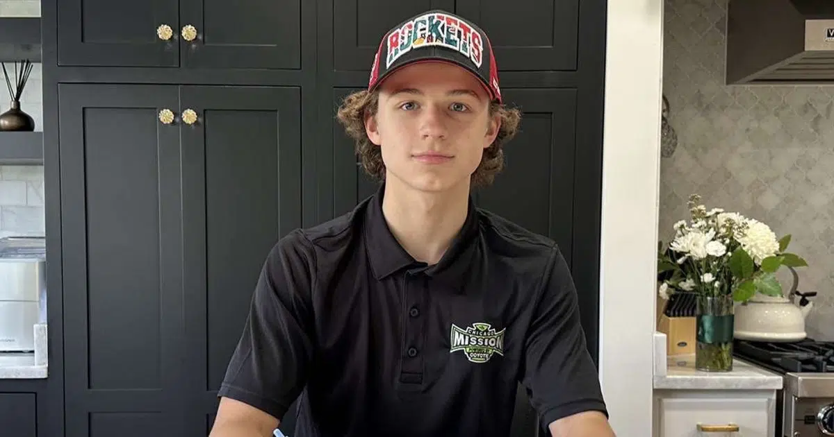 Rockets ink promising American forward | RocketFAN