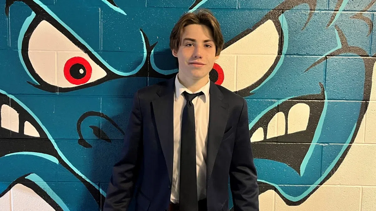 Eye-opening experience for Rockets’ Eli Barrett | RocketFAN