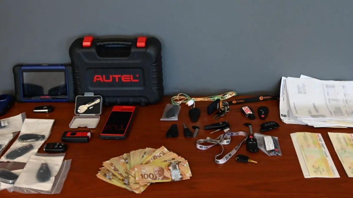 Alberta RCMP Auto Theft Units recover 2 more re-vinned vehicles | 89.3 ...