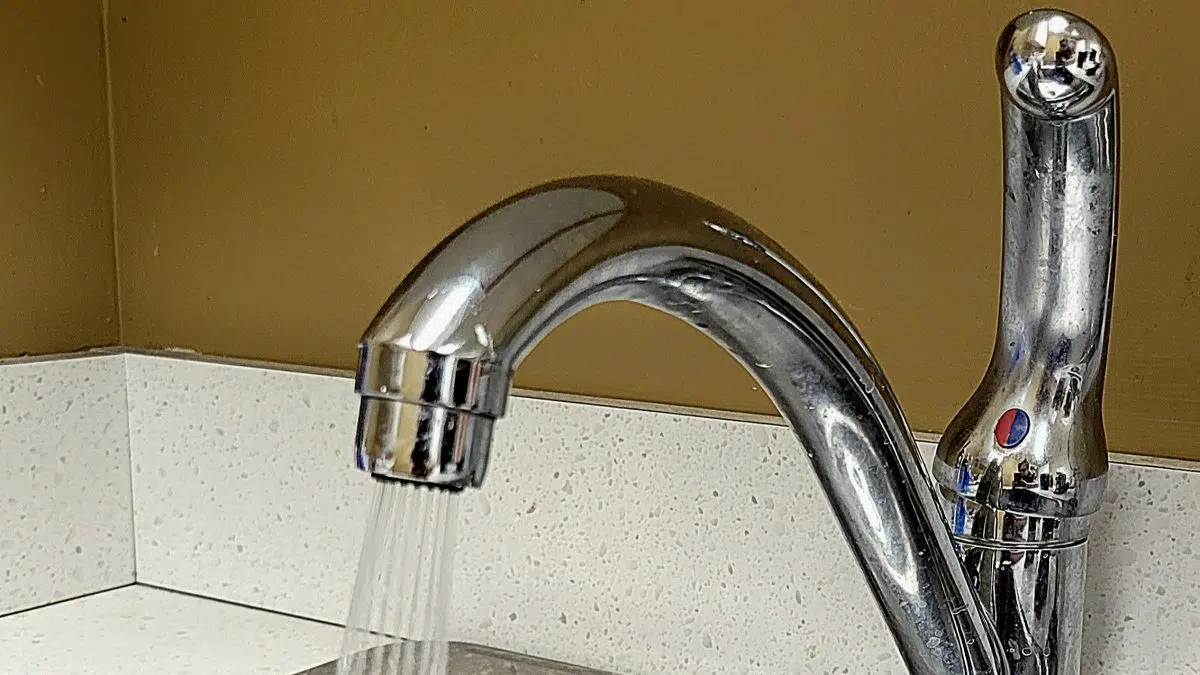 Calgary & Surrounding areas restrict outdoor water use for homes and ...