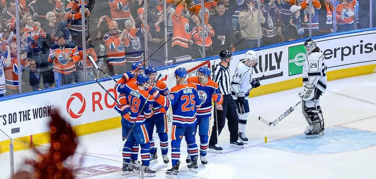 Oilers beat Kings 6-3 to take series lead | CFWE Northern Alberta