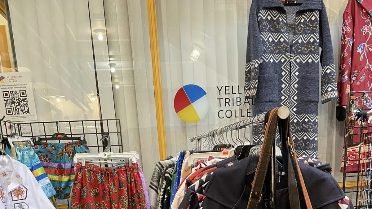 Yellowhead Tribal College hosts annual Christmas market | CFWE, Alberta ...