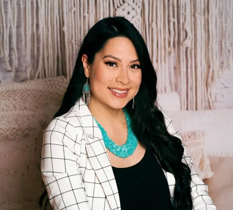 Clarity, Connection and Community – A convo with Robyn Soulier-Ritchot ...