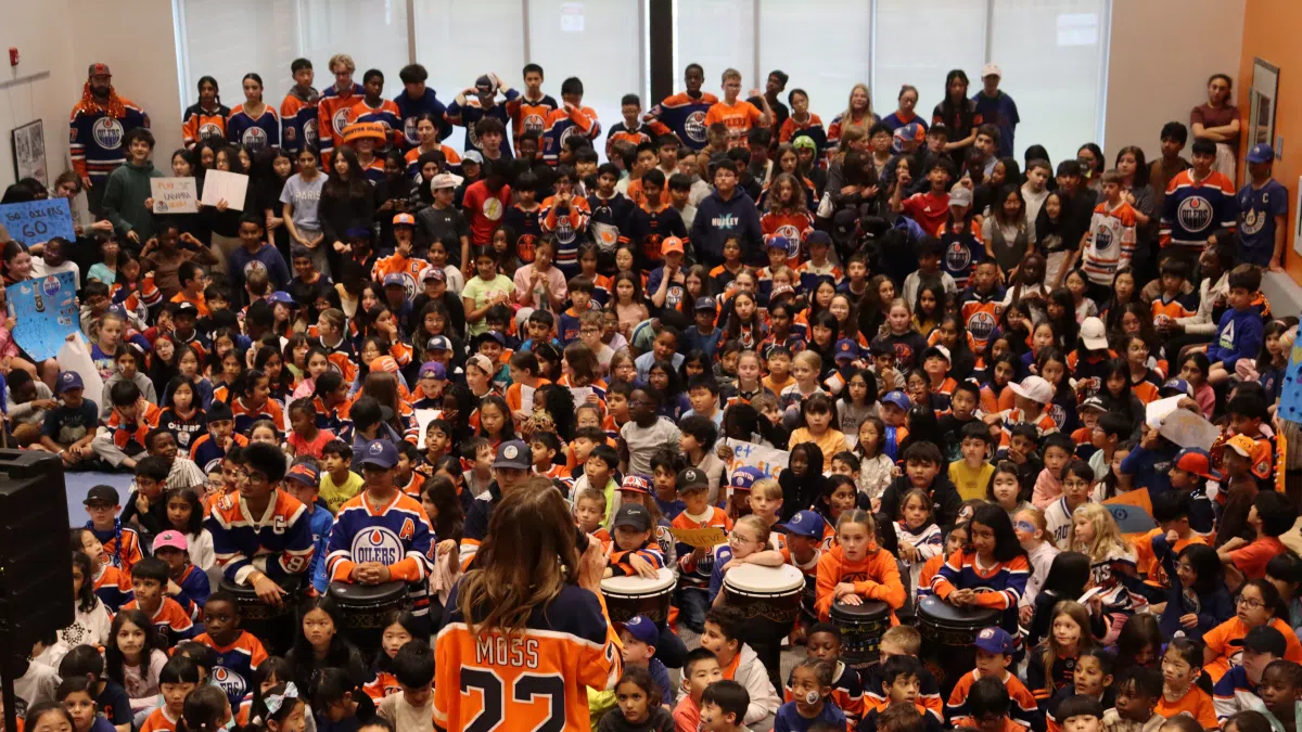 Mini Moss Pit: South Edmonton School Rallies Behind Oilers with Joey ...
