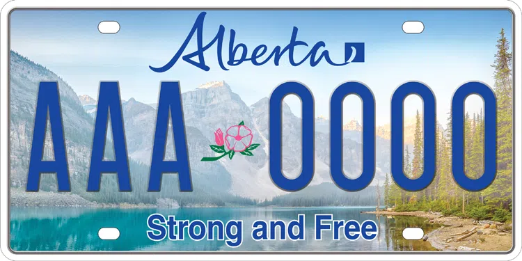 Iconic Banff lake to be backdrop of new Alberta licence plate | CFWE ...