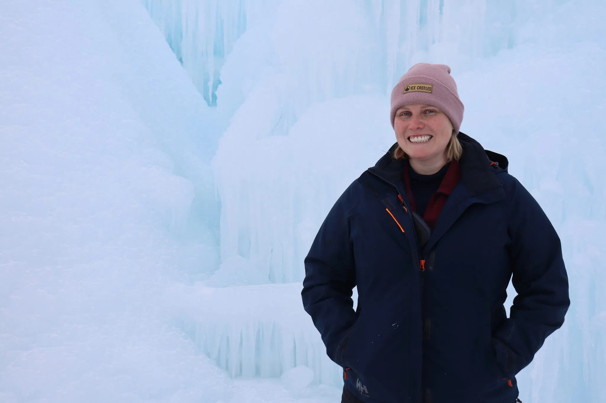 Ice Castles Transform Fan Park Into a Frozen Wonderland | CFWE Northern ...