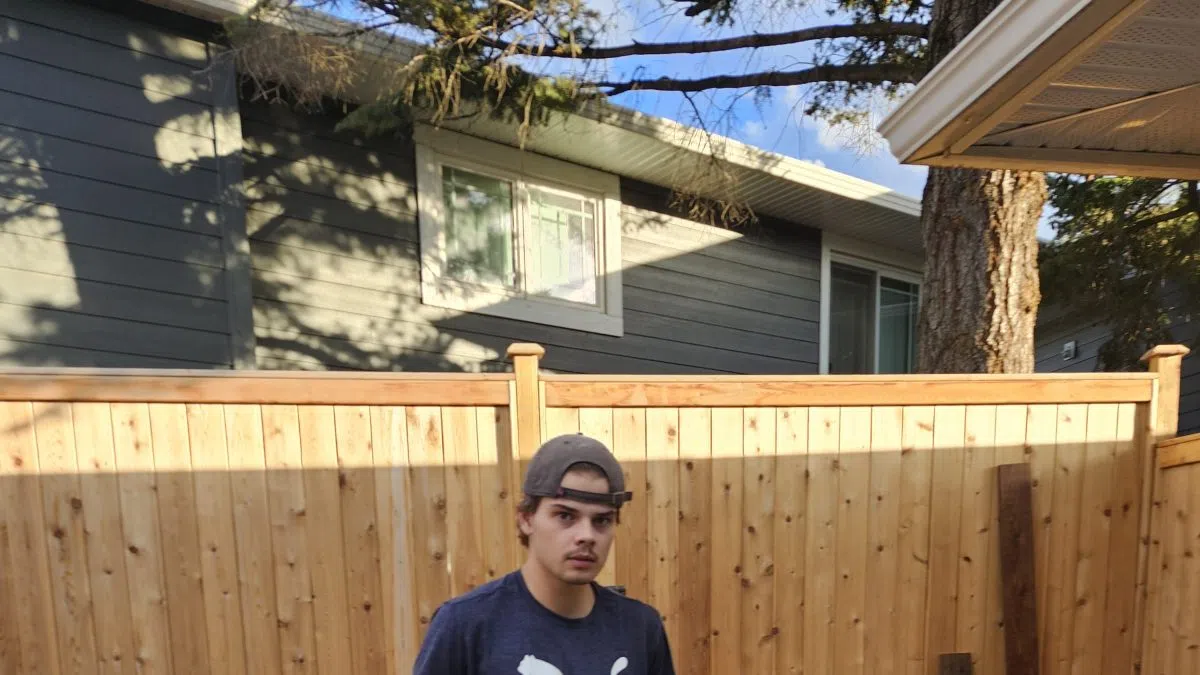 Missing hiker, Sam Benastick, found alive after 5 weeks in Northern BC ...