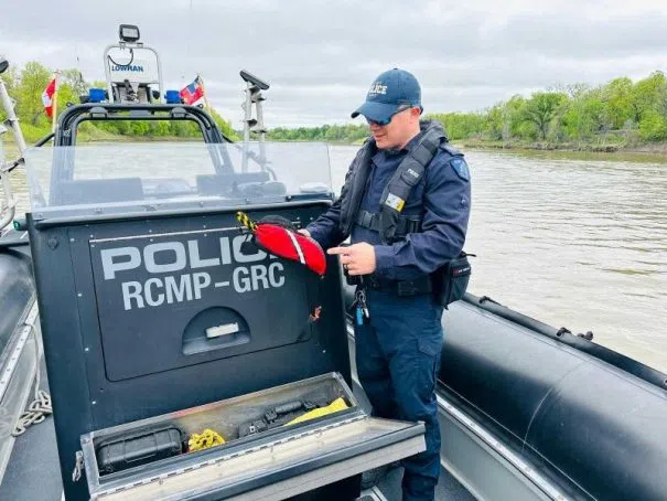 MB RCMP reminds you to stay safe out on the water during ‘Safe Boating ...
