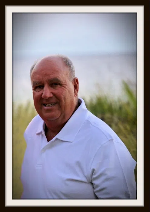 Tom Marsh | WCLU Radio