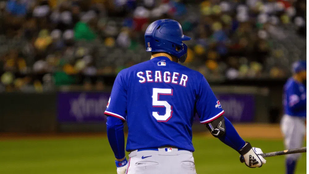 Texas Rangers SS Corey Seager to miss at least 4 weeks with hamstring strain | WCLU Radio