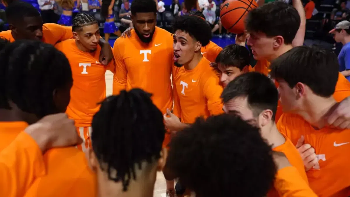 #21/22 Vols Fall on the Road at Florida | WOKI-FM