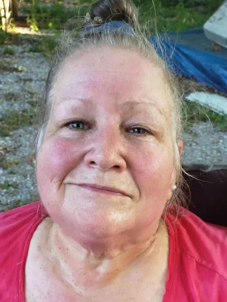 Dee Ann Staley – Clay City | WFIW FM / WFIW AM / WOKZ-FM