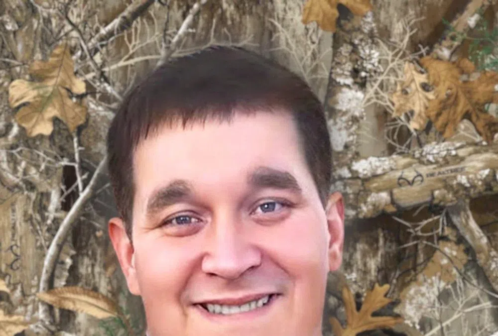 Bruce Alan Sharp, age 35, of Clay City | WFIW FM / WFIW AM / WOKZ-FM