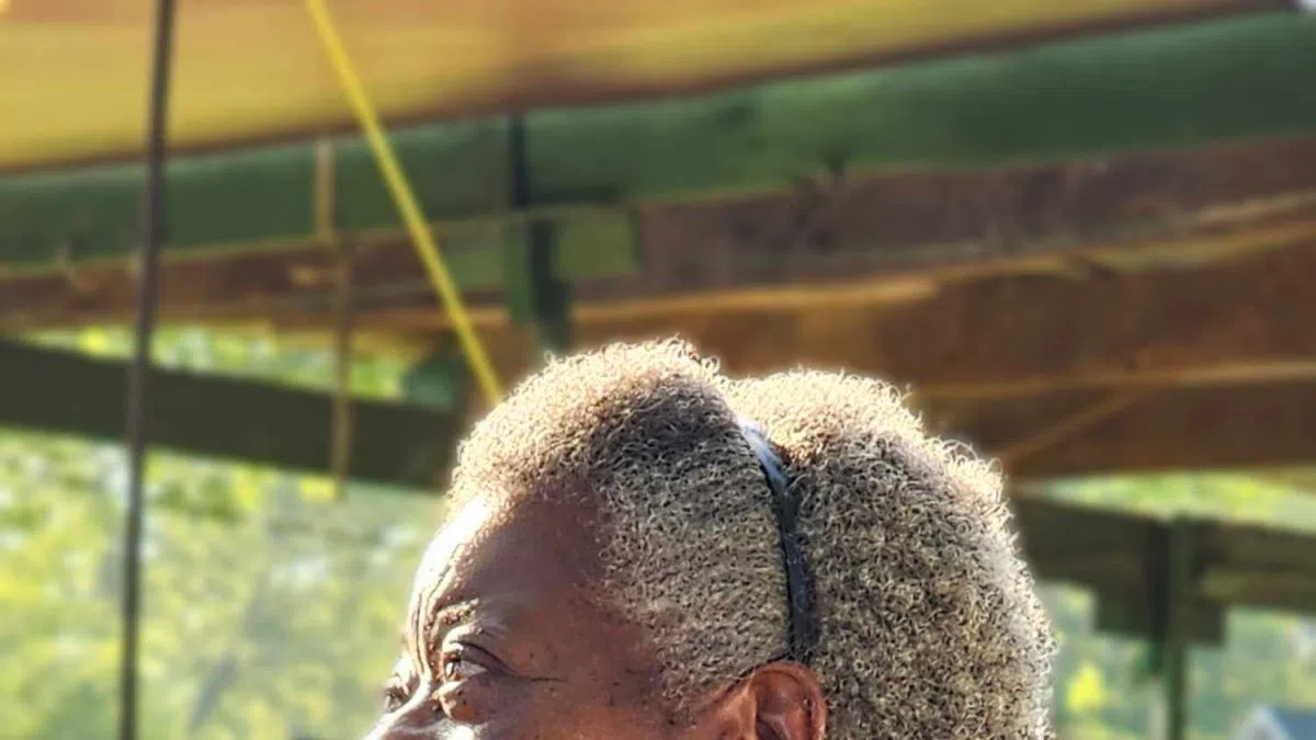 Brenda White, 67, of Maunie | WFIW FM / WFIW AM / WOKZ-FM