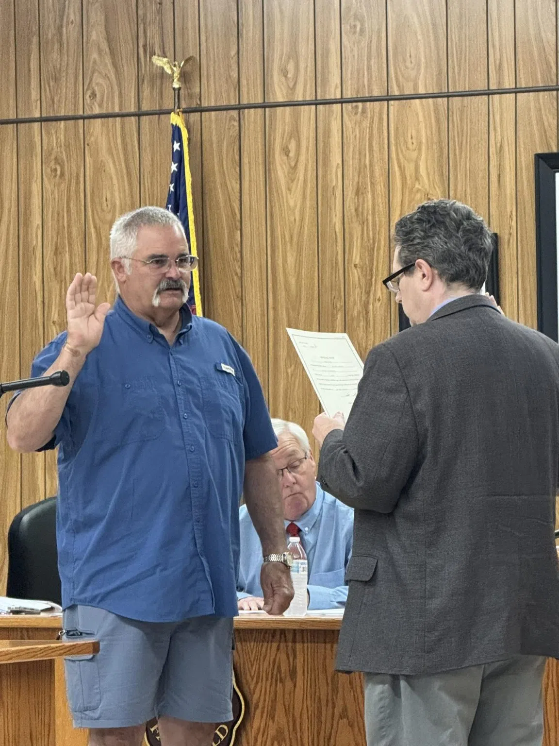 FAIRFIELD CITY COUNCIL MET LAST NIGHT, NEWLY ELECTED OFFICIALS SWORN ...