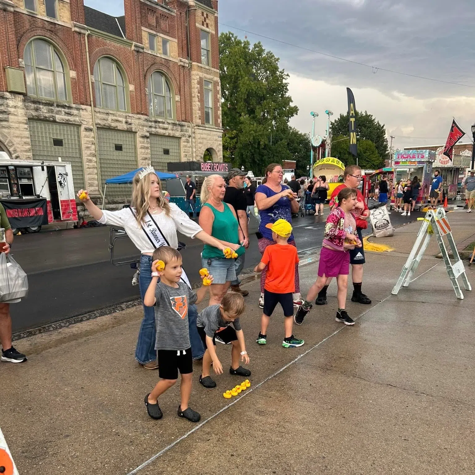 CHUCK A DUCK FOR A BUCK FUNDRAISER TAKES AIM ON SATURDAY | WFIW FM ...