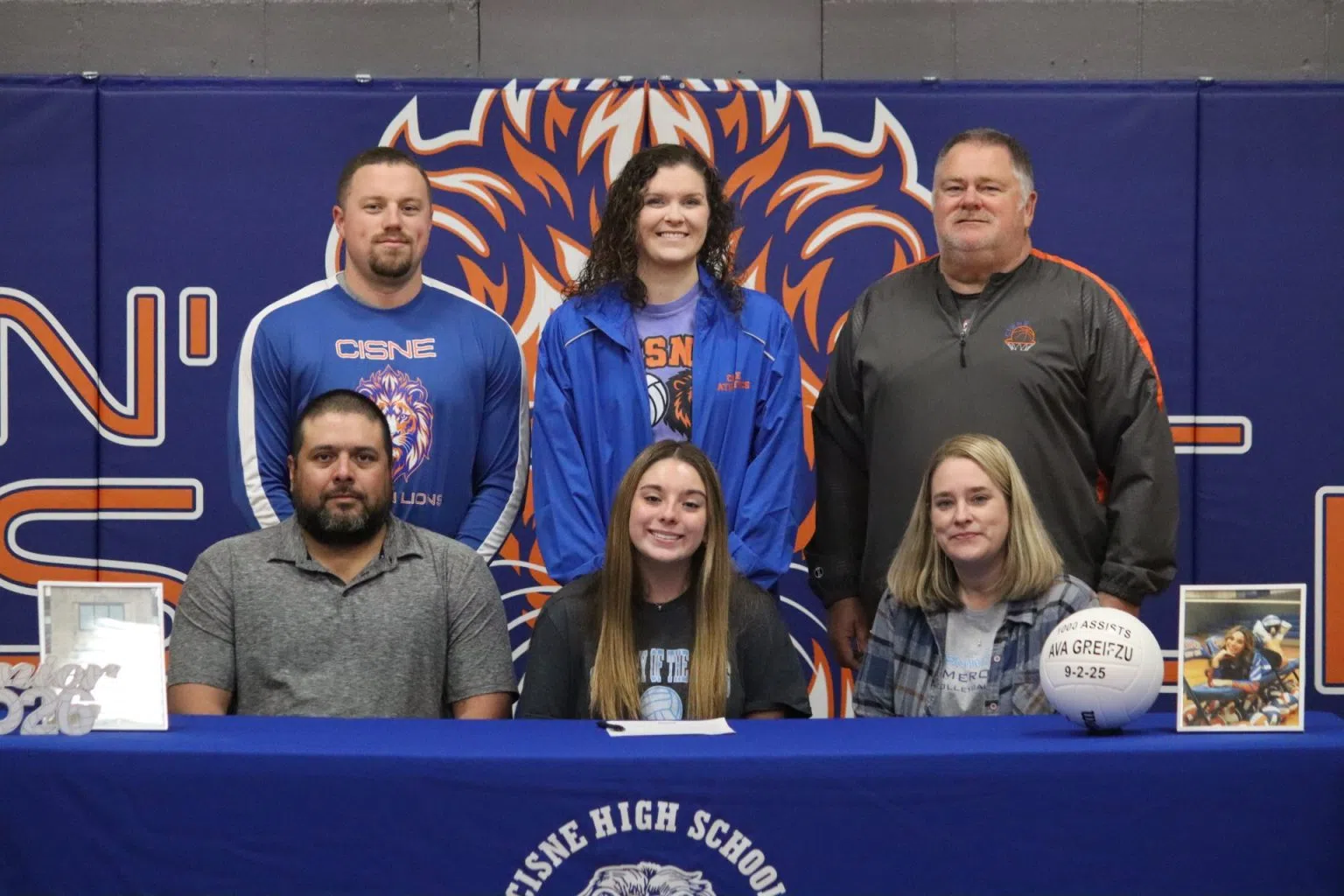 SPORTS FOR MONDAY, DECEMBER 8TH | WFIW FM / WFIW AM / WOKZ-FM