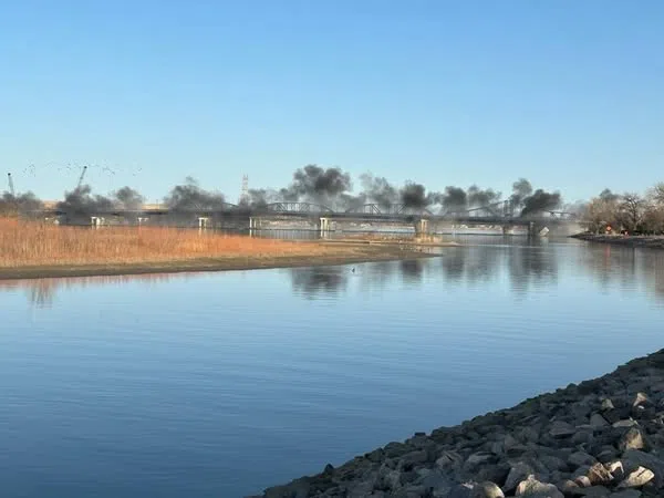 Dozens Watch As Old Waldron Bridge Girders Splash Down In Missouri ...