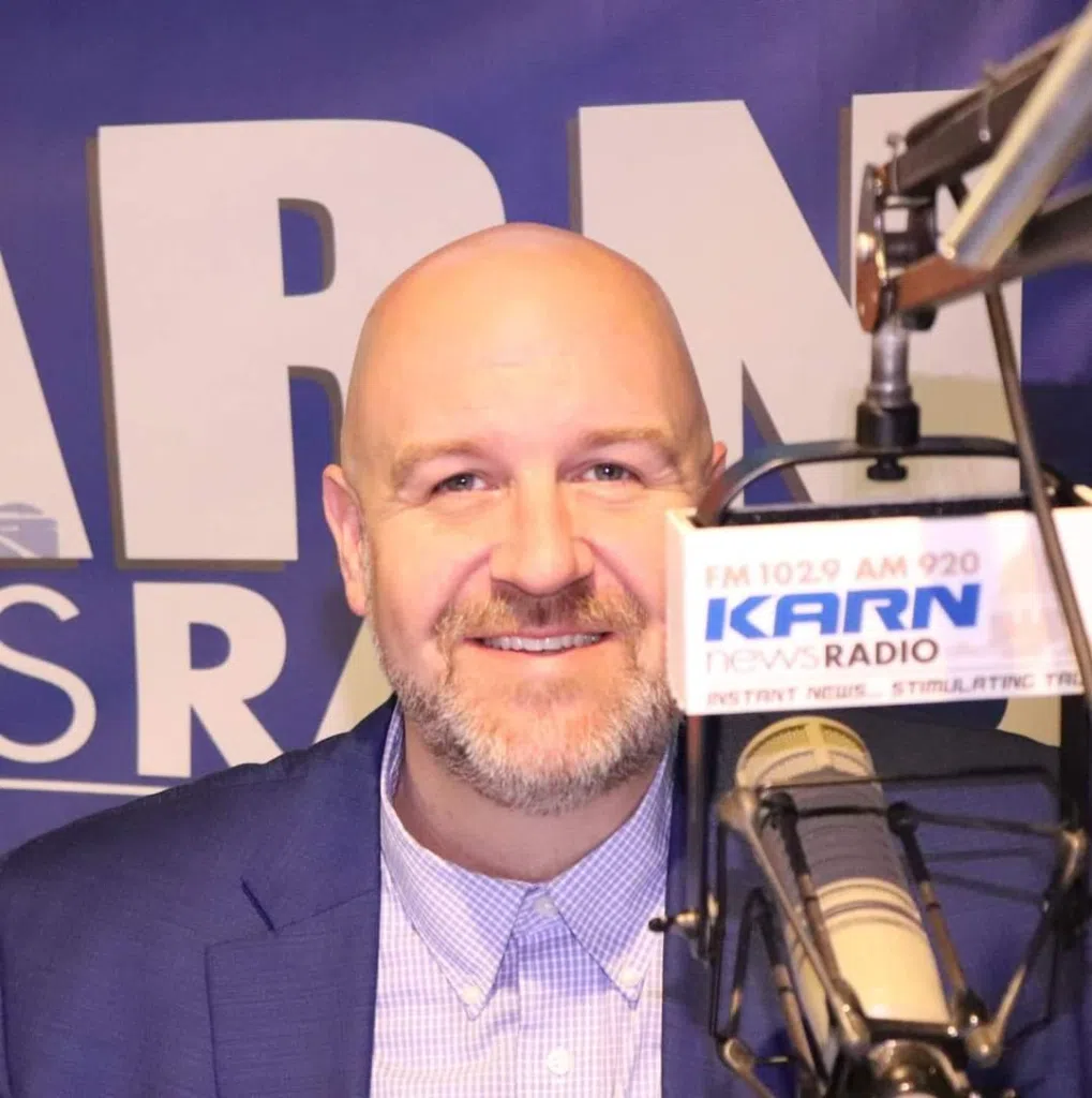 First News with Toby & Rebecca | Newsradio 102.9 | KARN-FM