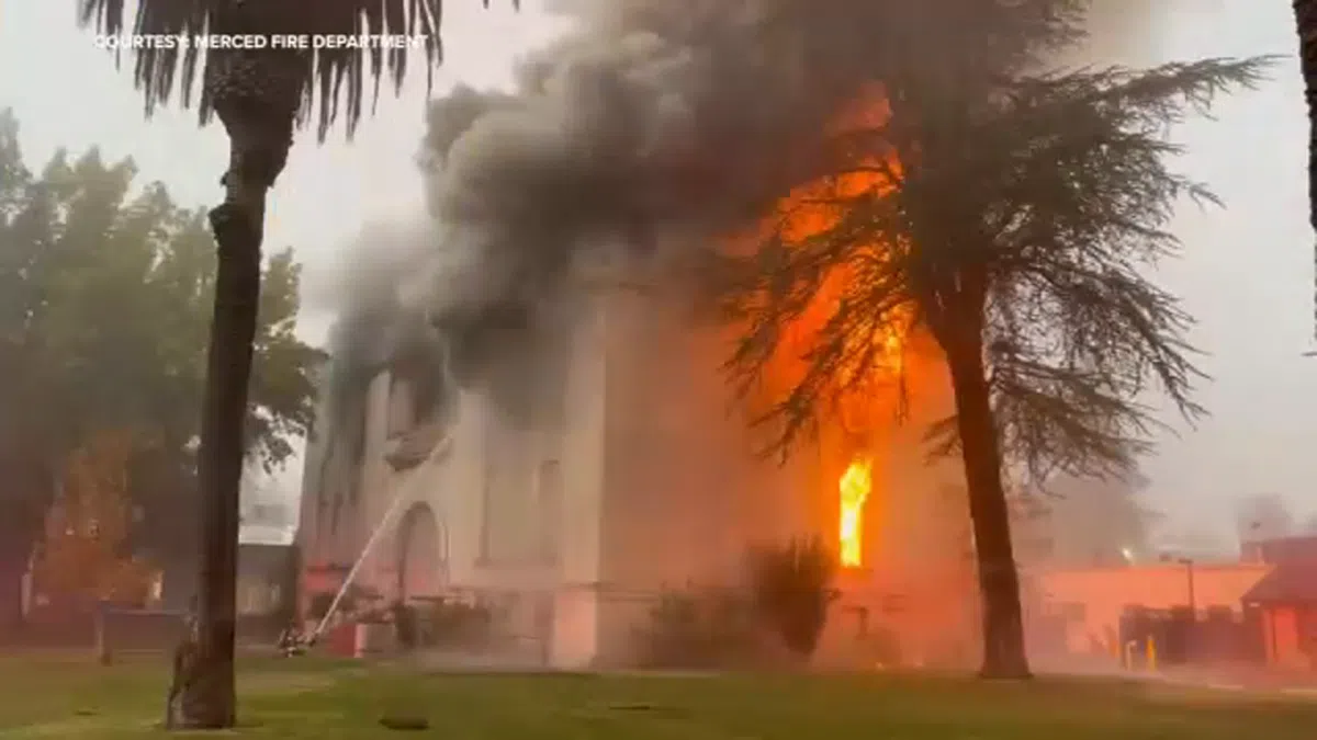 Historic Building in Merced Goes Up in Flames | News Talk 580 and 105.9 KMJ