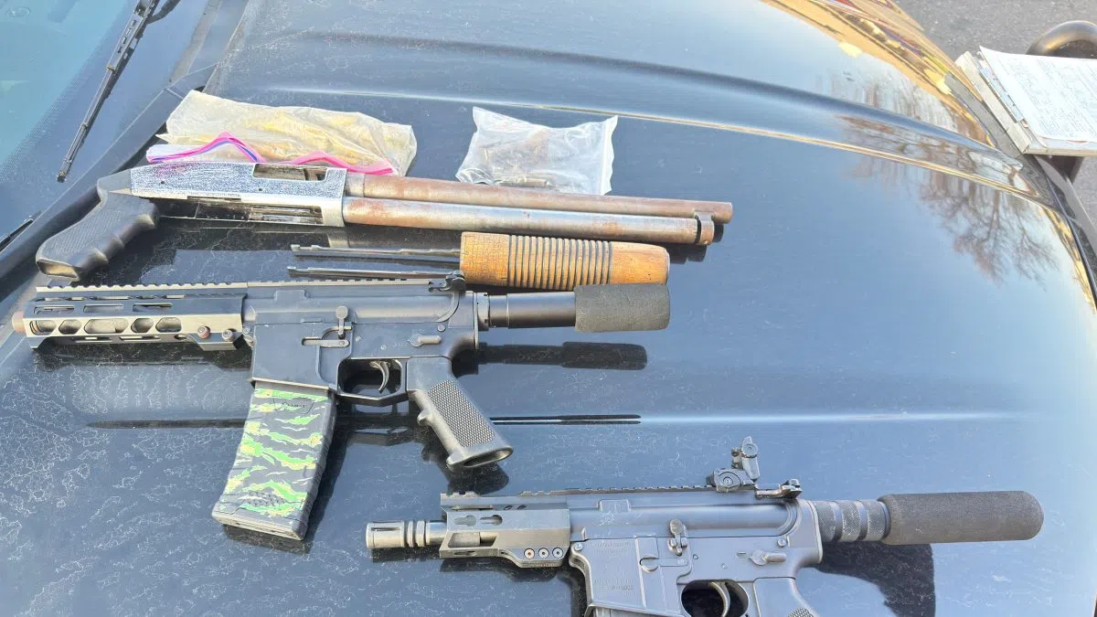 Illegal Guns Found in Visalia Traffic Stop | News Talk 580 and 105.9 KMJ