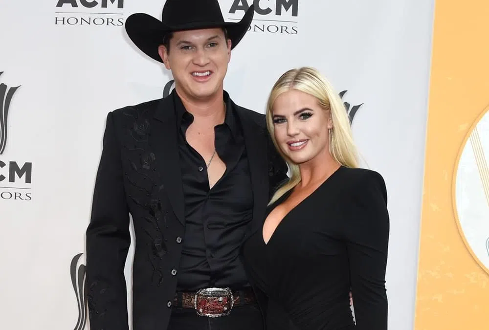 Watch Jon Pardi Hit the Dance Floor With Girlfriend in New “Heartache ...