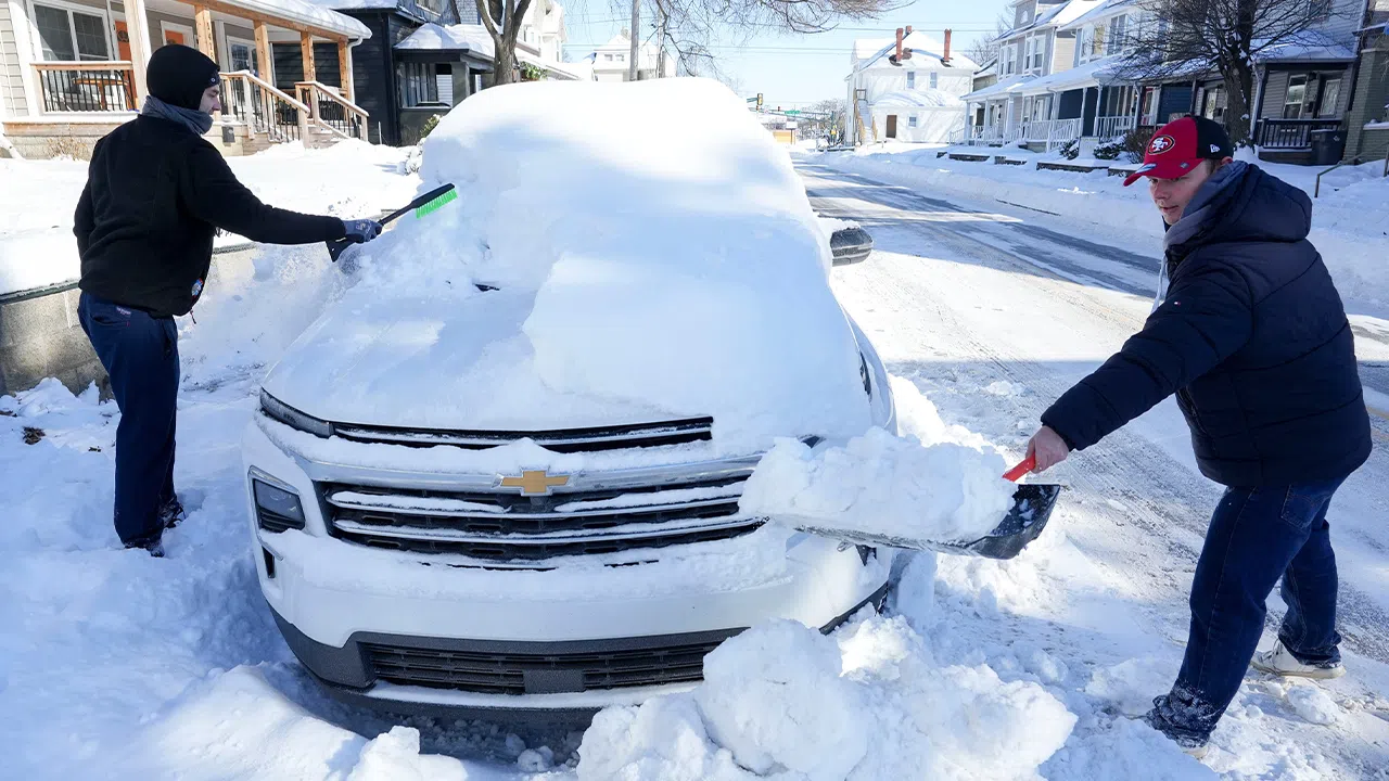 Winter Storm Leaves 20 Dead Throughout U.S., Parts of Michigan Facing ...