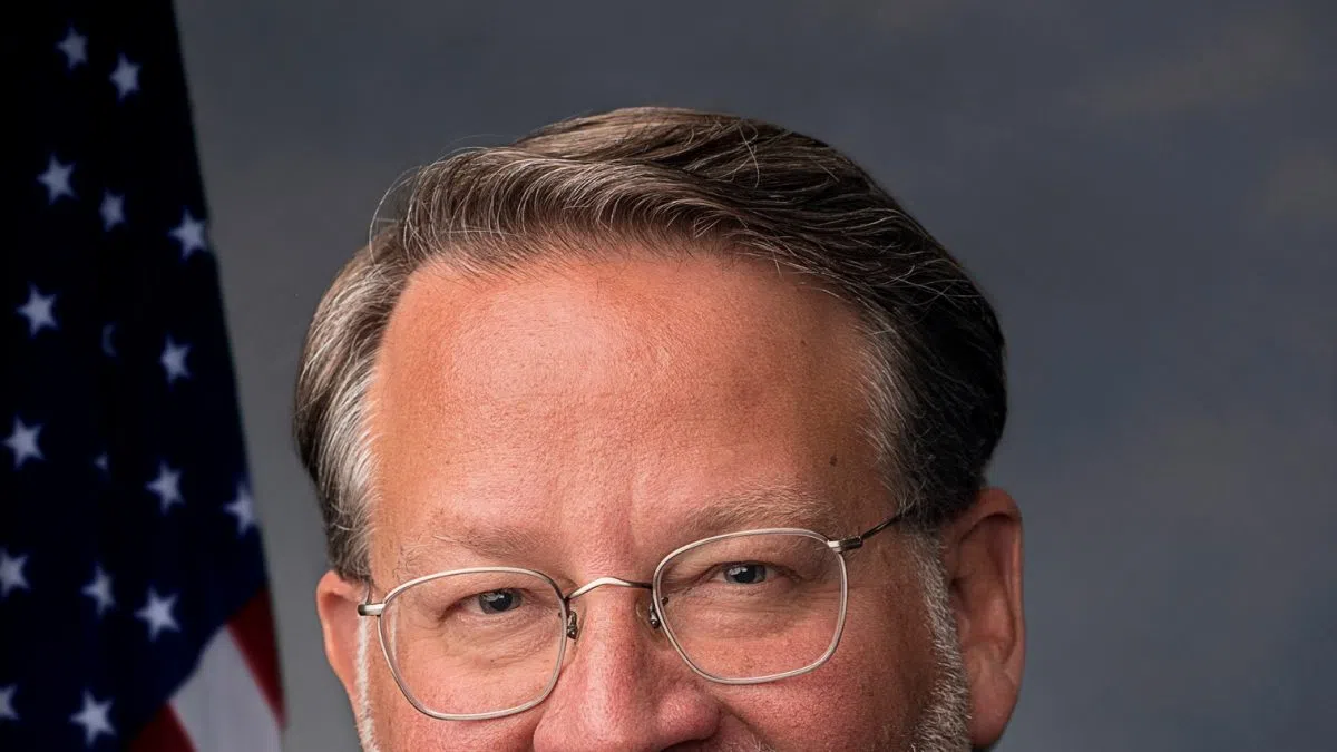 Senator Gary Peters re-introduces legislation to establish the Critical ...