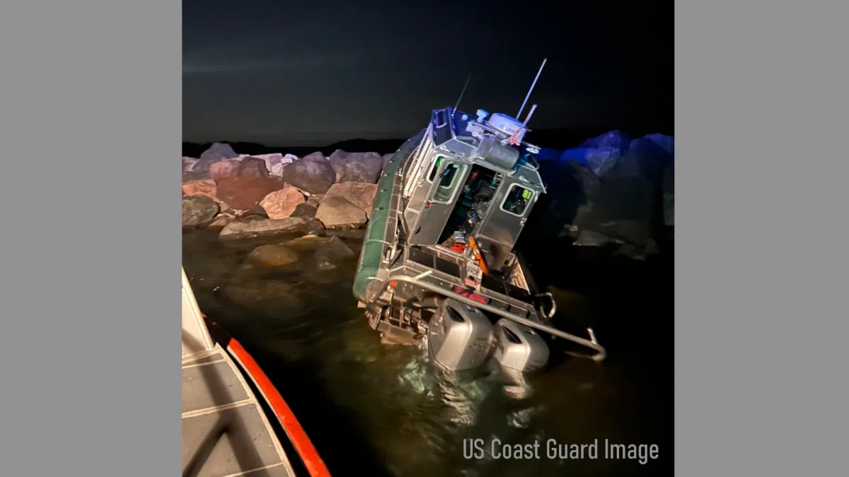 NPS Vessel Grounds on Upper Entrance Breakwall | The Keweenaw Report