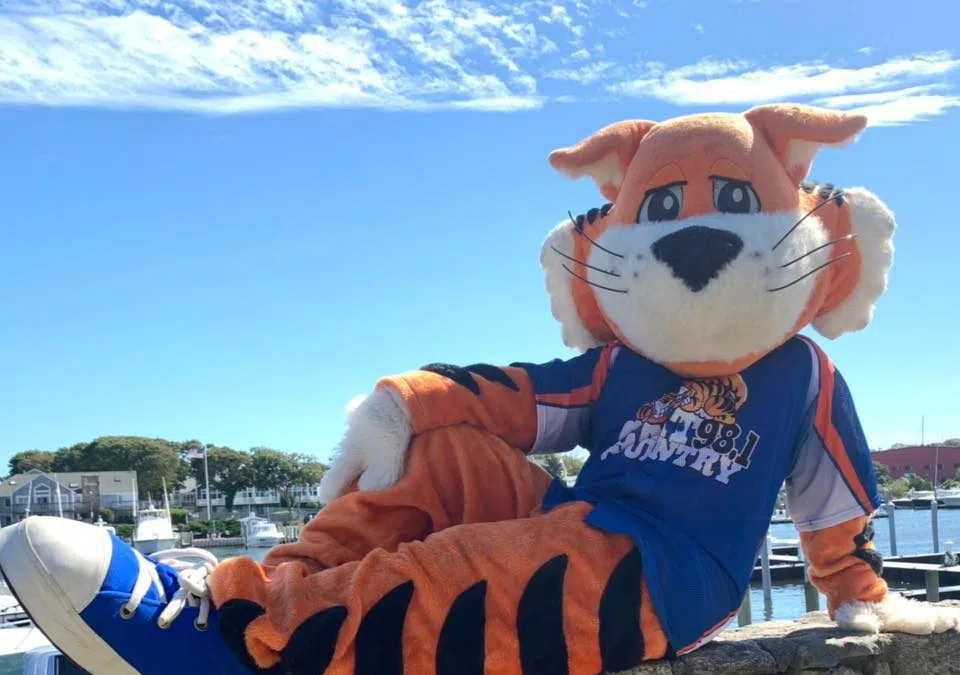 Jake The Cat | Cat Country 98.1 (WCTK-FM)