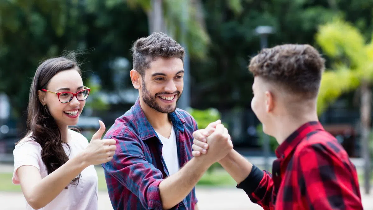 Renting Friends… | play 107 | Harvard Media