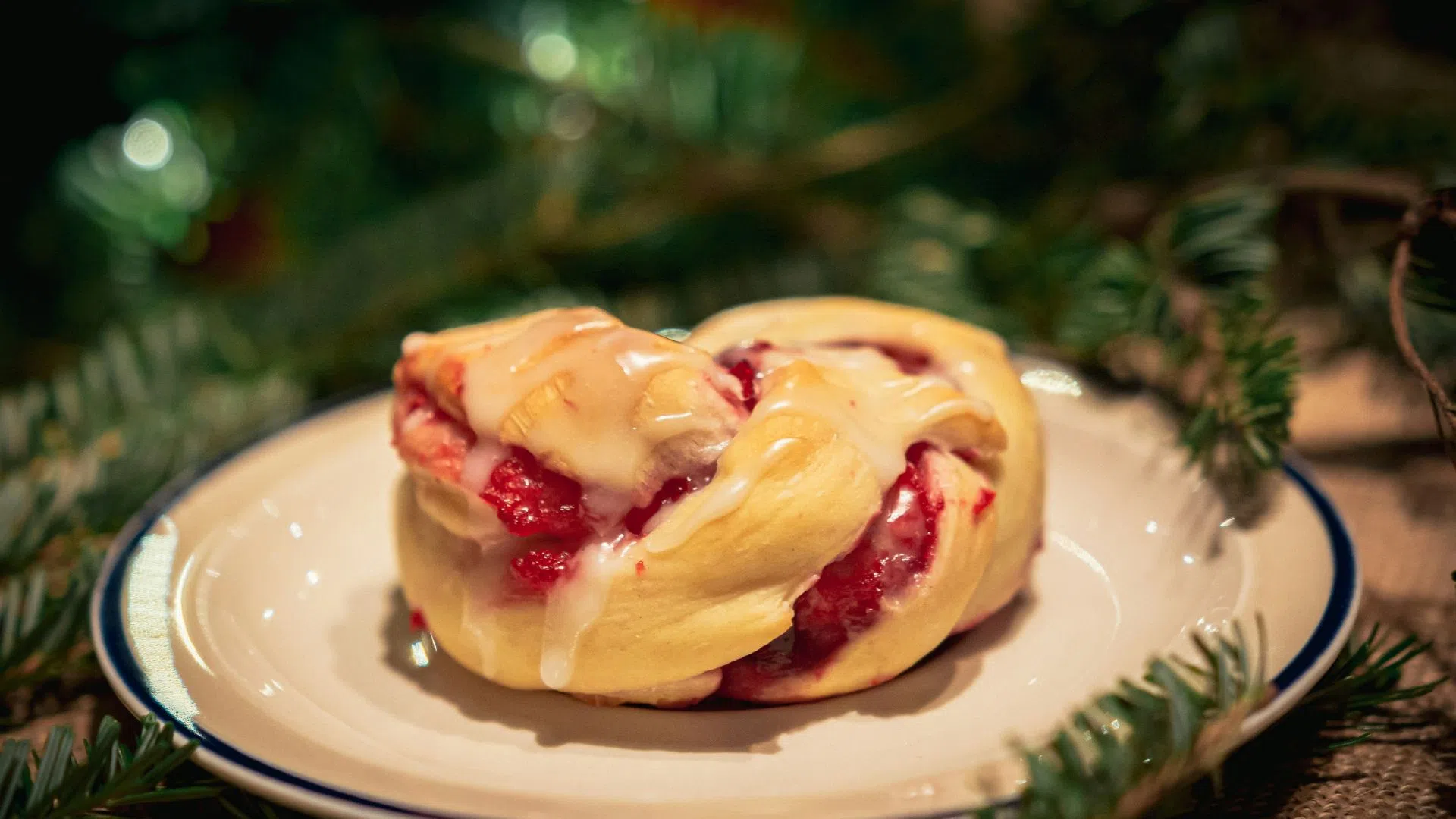 Cranberry Brie Bites | WQDR-FM