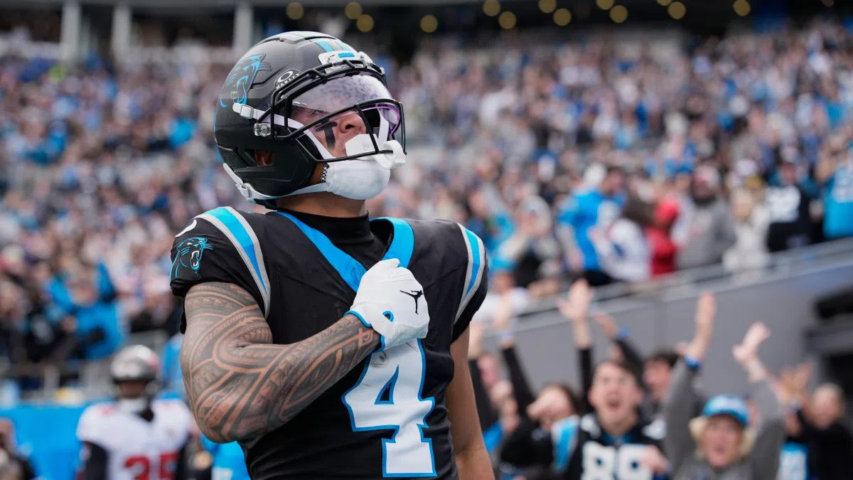 Bryce Young throws 2 TDs, Panthers finally beat Bucs 23-20 to take over ...