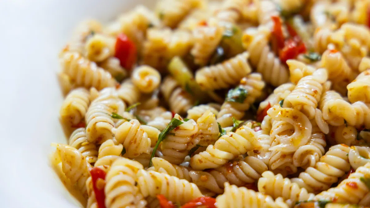 Greek Pasta Salad | Magic 103.3 & 95.5 (WMGV-FM)