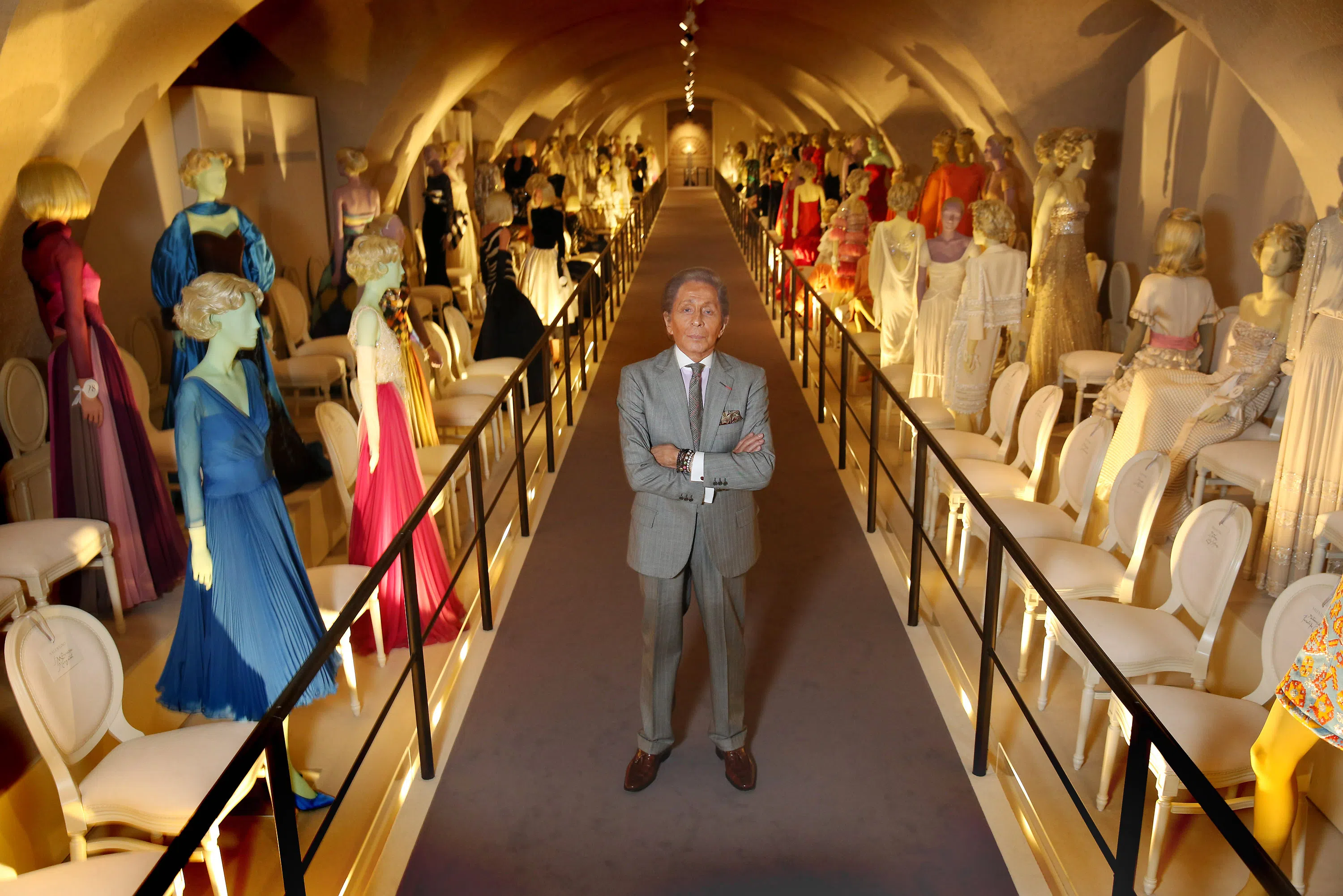 Valentino, fashion designer to the jet set, dies aged 93 in Rome | FM ...