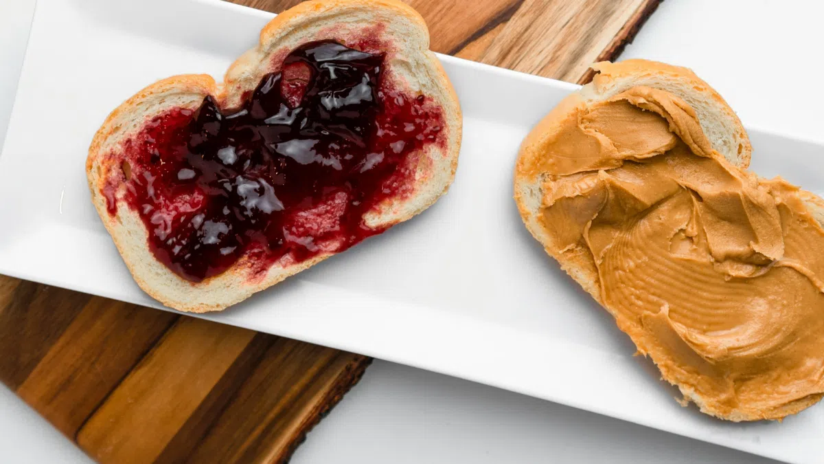 PB&J | Beach Boogie & Blues (WELS-FM)