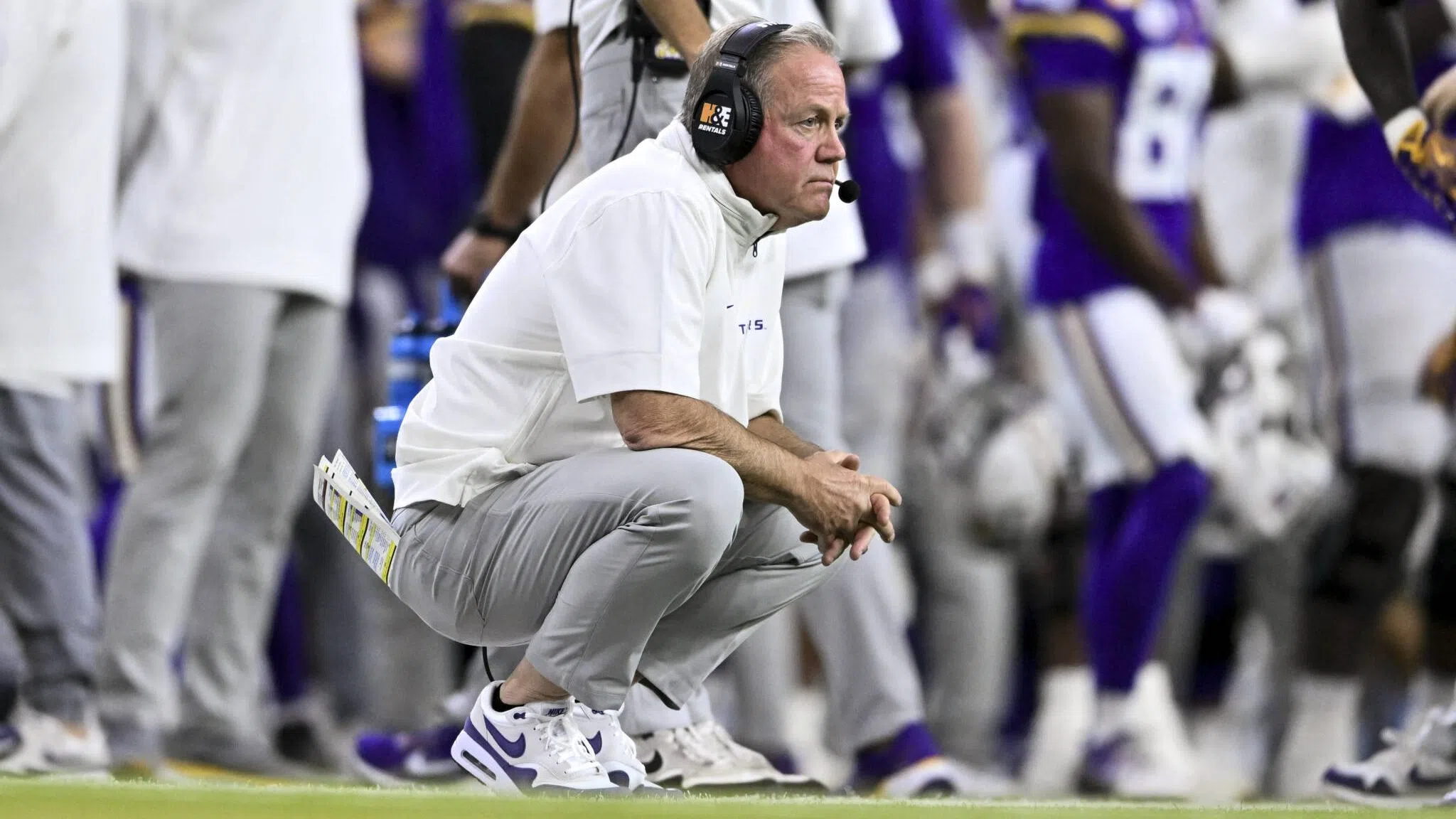 Report: Kelly suing LSU over termination ‘for cause’ | Louisiana Sports