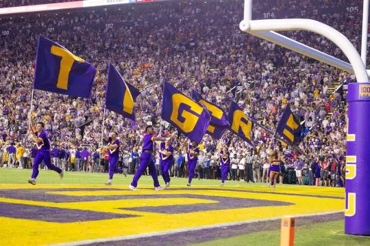 Four-star OL Brysten Martinez commits to LSU | Louisiana Sports