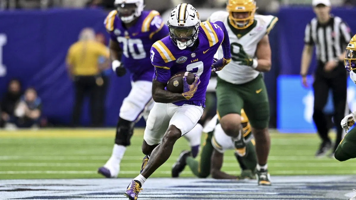 LSU WR Chris Hilton Jr. accepts invite to 2026 Hula Bowl | Louisiana Sports