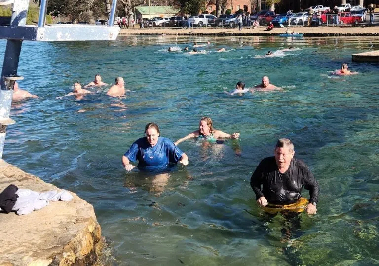 [PHOTOS] Cave Spring Polar Plunge | Local News Now (WRGA AM)