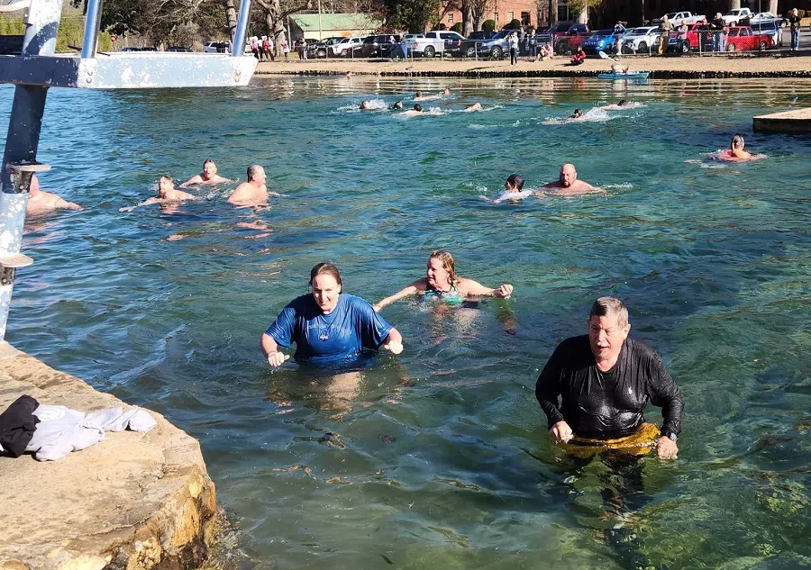 [PHOTOS] Cave Spring Polar Plunge | Local News Now (WRGA AM)